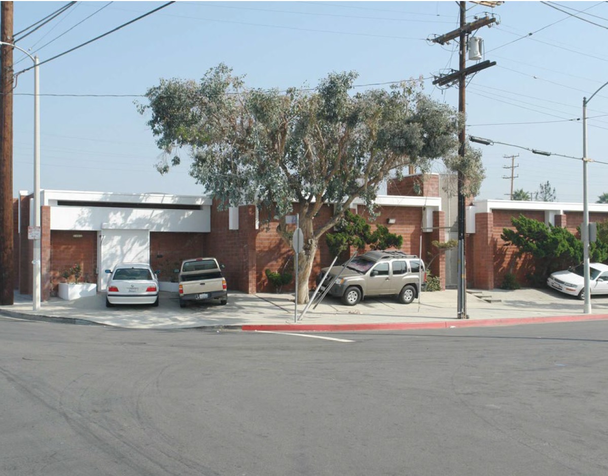 $1.95MM- Warehouse Office, Los Angeles, California - Avatar Financial Group